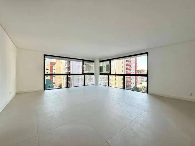 Apartamento para Locação em Florianópolis/SC Centro 3 Quartos
