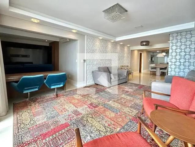Apartamento para Locação em Florianópolis/SC Centro 3 Quartos