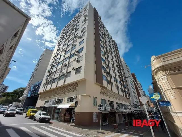 Apartamento para Locação em Florianópolis/SC Centro 3 Quartos