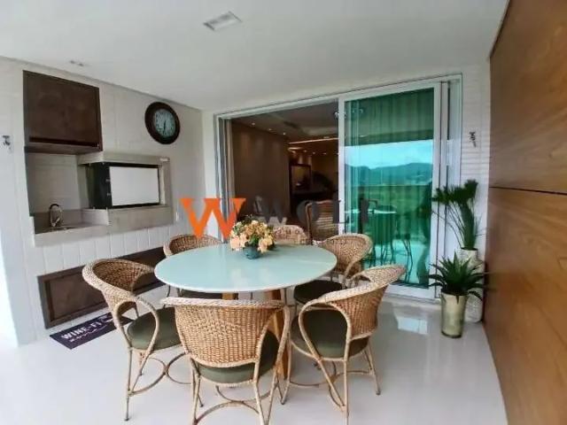 Apartamento para Locação em Florianópolis/SC Agronômica 4 Quartos
