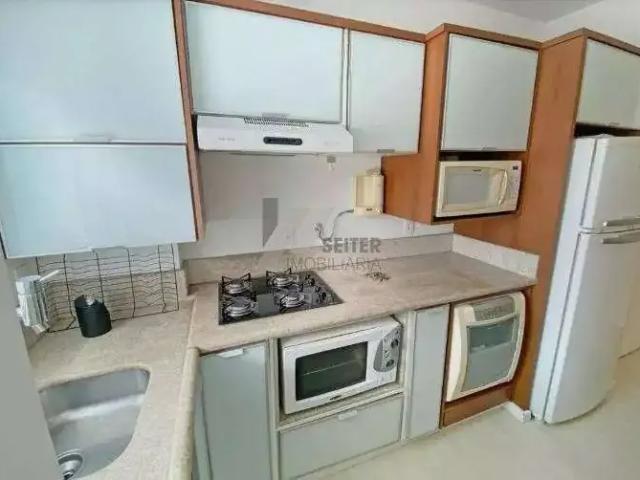 Apartamento para Locação em Florianópolis/SC Agronômica 2 Quartos