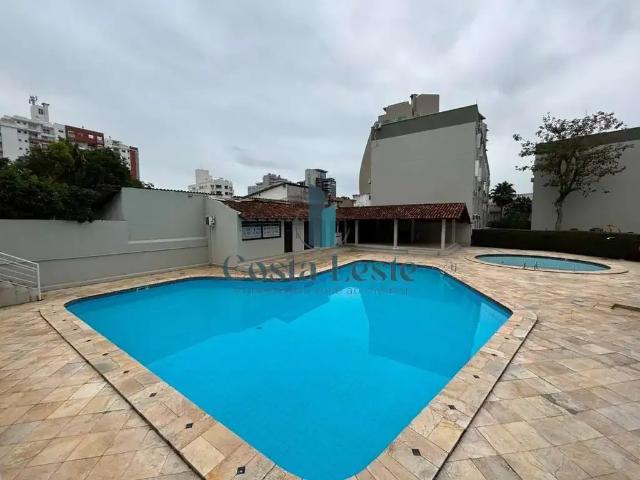 Apartamento para Locação em Florianópolis/SC Agronômica 2 Quartos