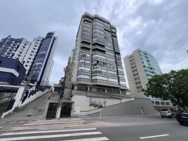 Apartamento para Locação em Florianópolis/SC Agronômica 3 Quartos