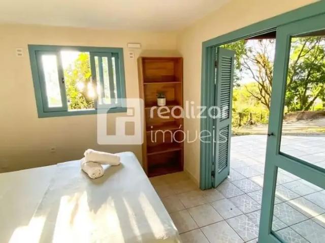 Apartamento para Locação em Florianópolis/SC Barra da Lagoa 1 Quartos
