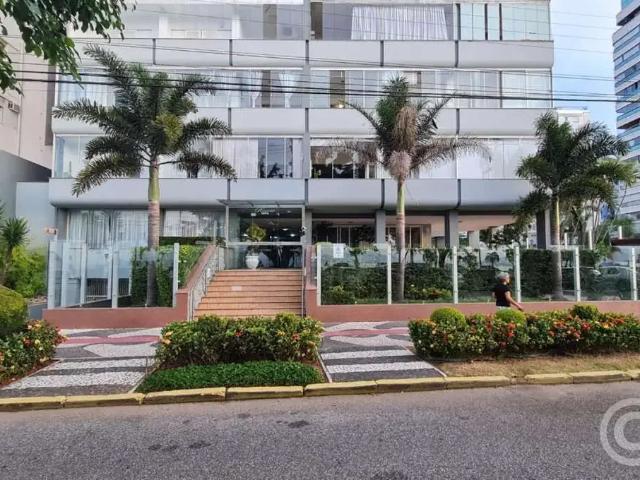 Apartamento para Locação em Florianópolis/SC Beira Mar 2 Quartos