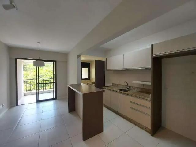 Apartamento para Locação em Florianópolis/SC Itacorubi 2 Quartos