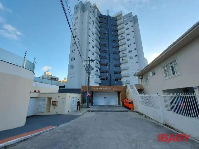 Apartamento para Locação em Florianópolis/SC Itacorubi 2 Quartos