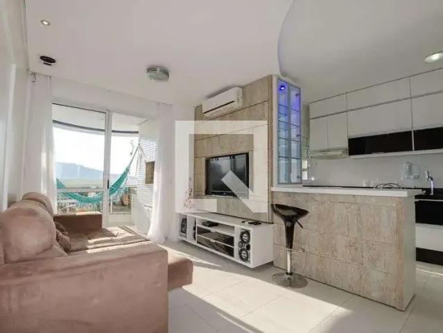 Apartamento para Locação em Florianópolis/SC Itacorubi 2 Quartos