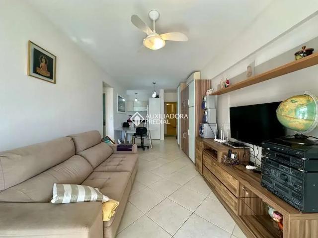 Apartamento para Locação em Florianópolis/SC Itacorubi 2 Quartos