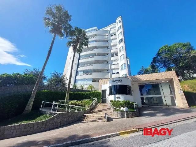 Apartamento para Locação em Florianópolis/SC João Paulo 4 Quartos