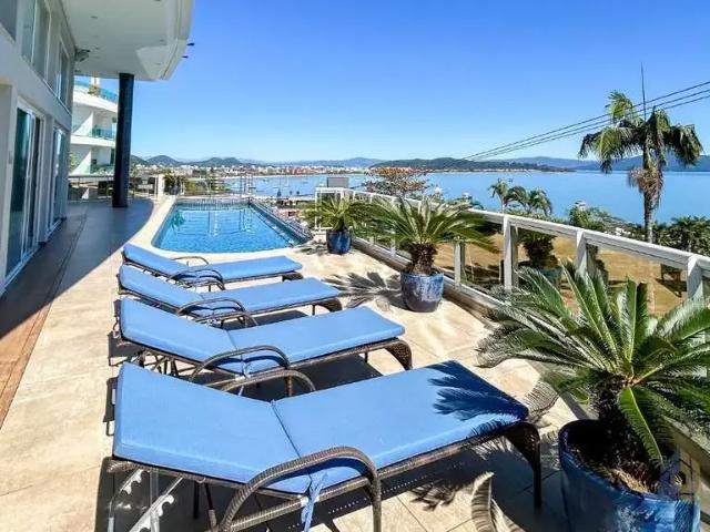 Apartamento para Locação em Florianópolis/SC Jurerê 3 Quartos