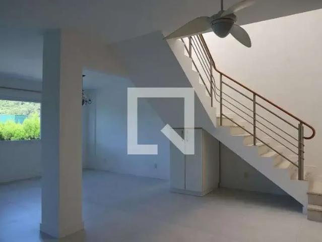 Apartamento para Locação em Florianópolis/SC Jurerê 3 Quartos