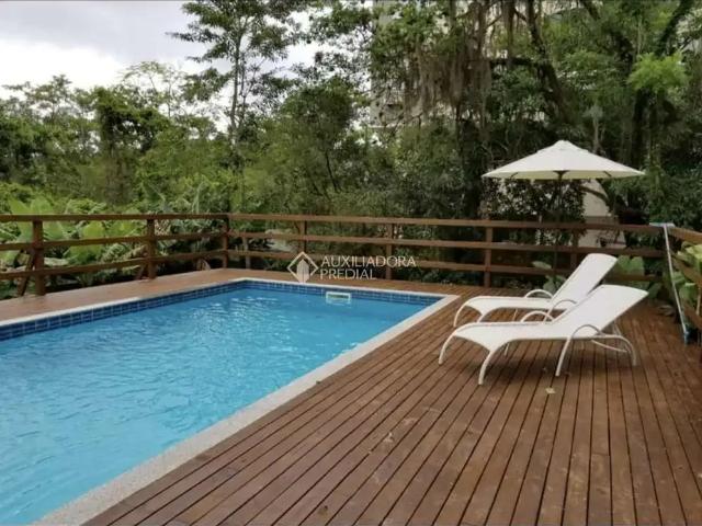 Apartamento para Locação em Florianópolis/SC Lagoa da Conceição 3 Quartos
