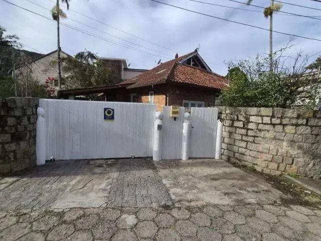 Apartamento para Locação em Florianópolis/SC Lagoa da Conceição 3 Quartos