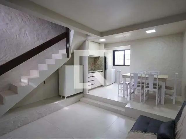 Apartamento para Locação em Florianópolis/SC Ponta das Canas 2 Quartos