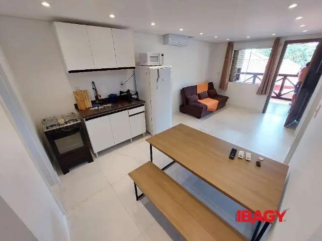 Apartamento para Locação em Florianópolis/SC Ribeirão da Ilha 2 Quartos