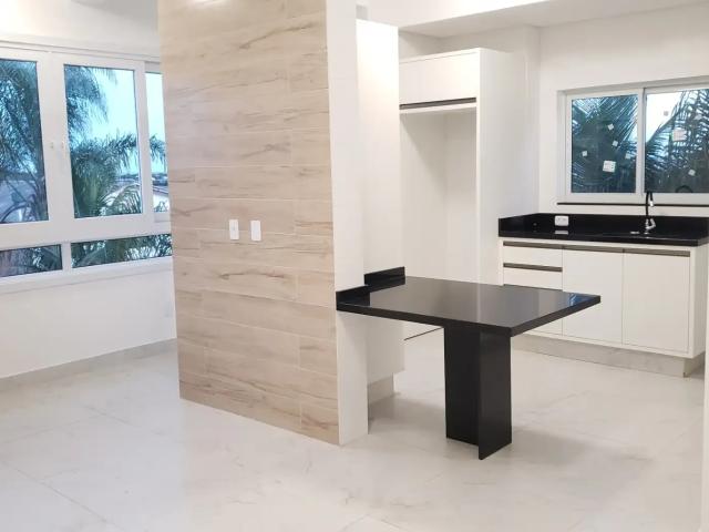 Apartamento para Locação em Florianópolis/SC Rio Tavares 2 Quartos