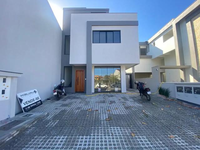 Apartamento para Locação em Garopaba/SC Centro 3 Quartos