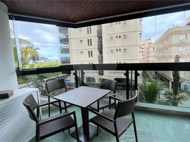Apartamento para Locação em Guarujá/SP Enseada 4 Quartos