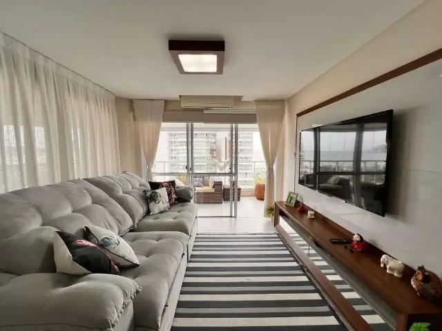 Apartamento para Locação em Guarujá/SP Enseada 3 Quartos