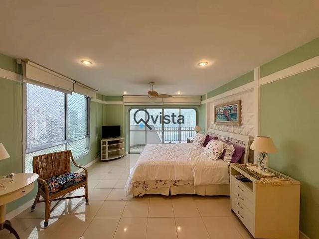 Apartamento para Locação em Guarujá/SP Jardim Astúrias 4 Quartos
