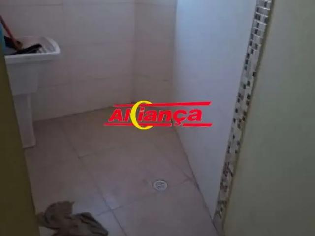 Apartamento para Locação em Guarulhos/SP Jardim Moreira 2 Quartos