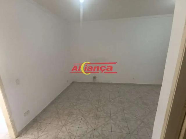 Apartamento para Locação em Guarulhos/SP Jardim Maia 2 Quartos