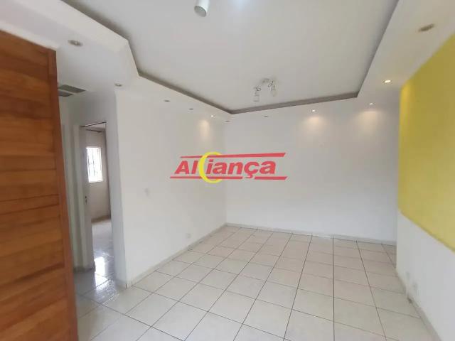 Apartamento para Locação em Guarulhos/SP Jardim Santa Mena 2 Quartos