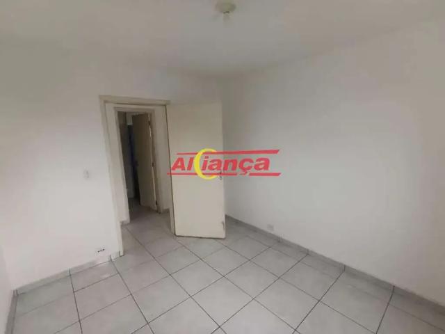Apartamento para Locação em Guarulhos/SP Jardim Testae 2 Quartos