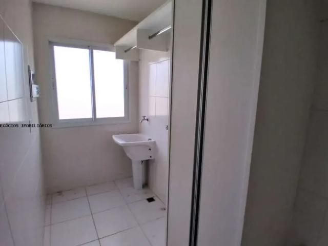 Apartamento para Locação em Indaiatuba, Parque São Lourenço, 2 dormitórios, 1 banheiro, 1 vaga