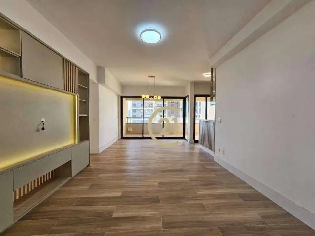 Apartamento para Locação em Indaiatuba/SP Centro 3 Quartos