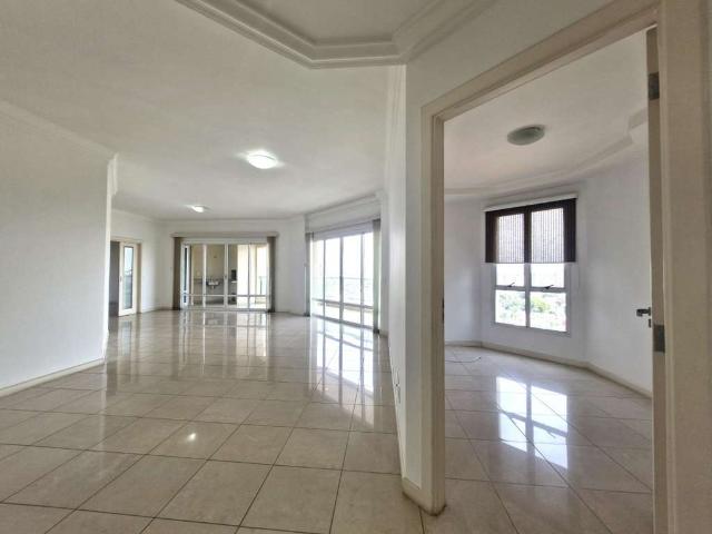 Apartamento para Locação em Indaiatuba/SP Centro 4 Quartos