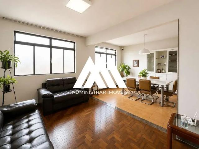 Apartamento para Locação em Itaúna/MG Centro 3 Quartos