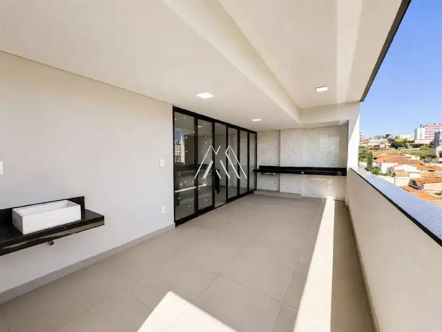 Apartamento para Locação em Itaúna/MG Cerqueira Lima 3 Quartos