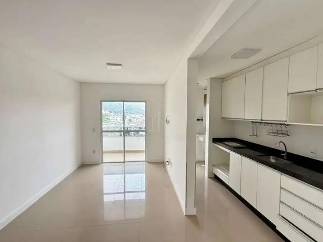 Apartamento para Locação em Itajaí, Fazenda, 3 dormitórios, 1 suíte, 2 banheiros, 2 vagas
