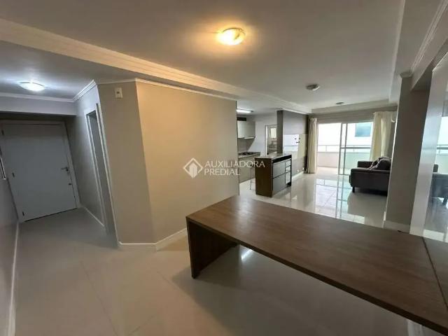 Apartamento para Locação em Itajaí/SC Balneário Santa Clara 3 Quartos