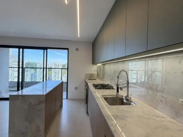 Apartamento para Locação em Itajaí/SC Praia Brava 2 Quartos