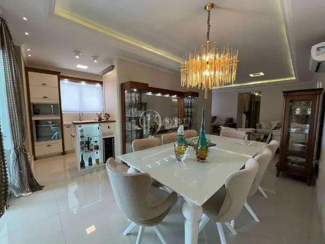 Apartamento para Locação em Itapema/SC Meia Praia 4 Quartos