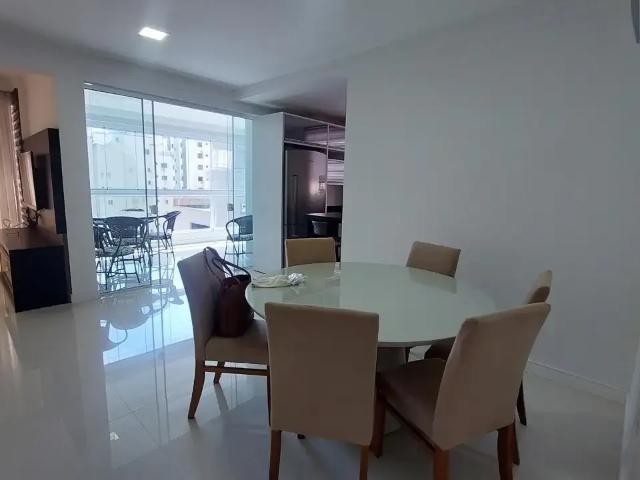 Apartamento para Locação em Itapema/SC Meia Praia 3 Quartos