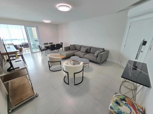 Apartamento para Locação em Itapema/SC Meia Praia 3 Quartos