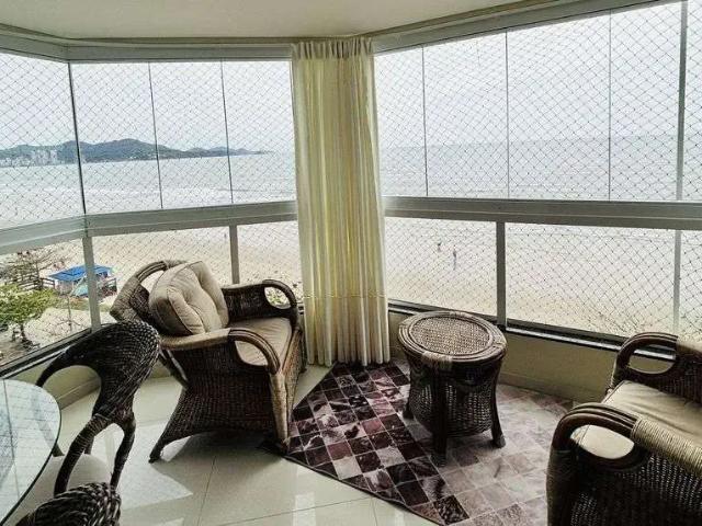 Apartamento para Locação em Itapema/SC Meia Praia 3 Quartos