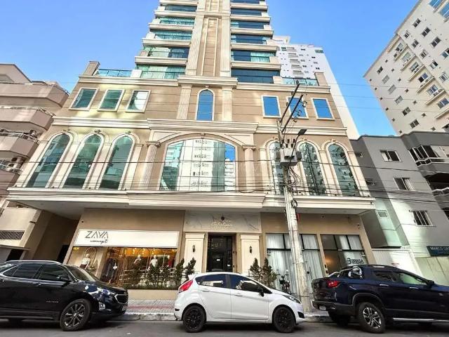 Apartamento para Locação em Itapema/SC Meia Praia 3 Quartos