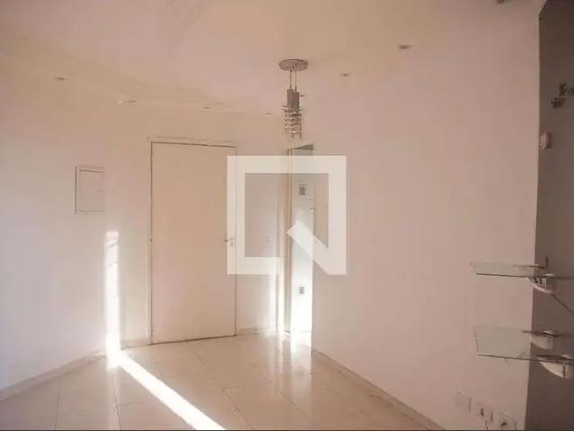 Apartamento para Locação em Itaquaquecetuba/SP Centro 2 Quartos