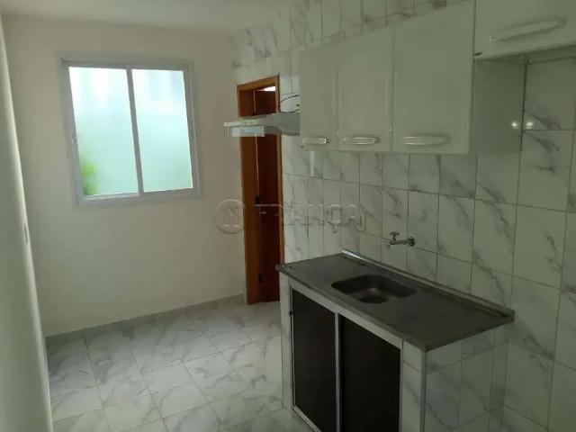 Apartamento para Locação em Jacareí/SP Jardim Primavera 2 Quartos