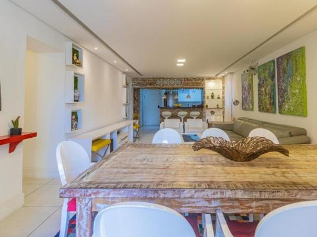 Apartamento para locação em Jardim Paulista com 3 quartos, sendo 2 suítes, 141m²