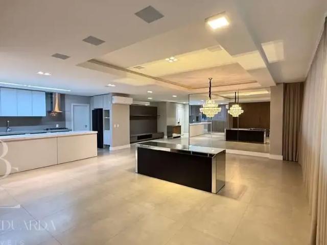Apartamento para Locação em Joinville/SC Atiradores 3 Quartos