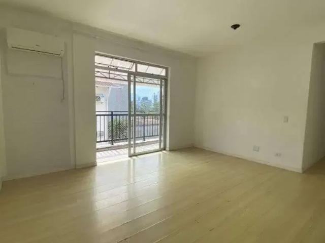 Apartamento para Locação em Joinville/SC Santo Antônio 3 Quartos