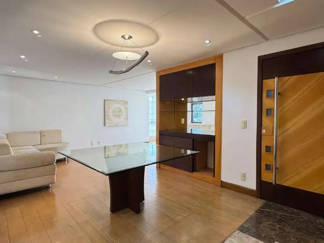 Apartamento para Locação em Juiz de Fora/MG Bom Pastor 3 Quartos