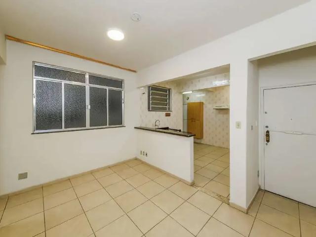 Apartamento para Locação em Juiz de Fora/MG Centro 2 Quartos