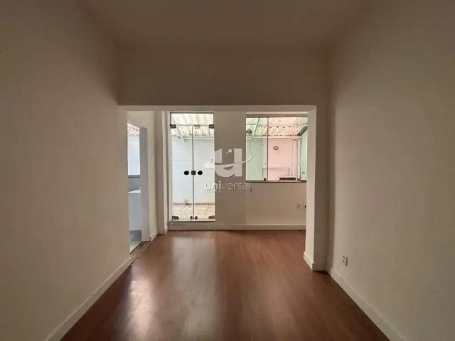 Apartamento para Locação em Juiz de Fora/MG Jardim Glória 2 Quartos